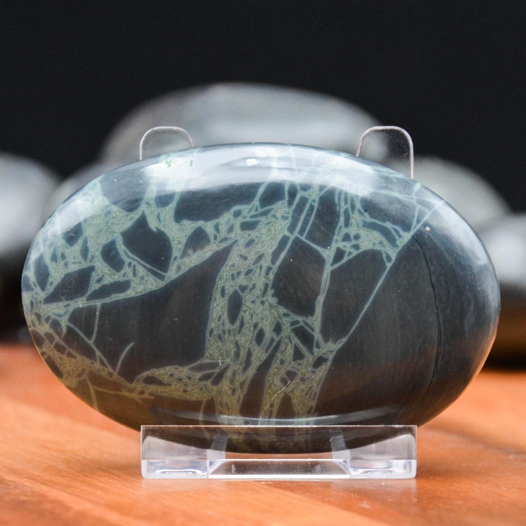 Spiderweb Obsidian Palm Stone - Etsy