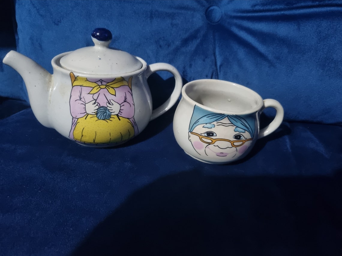 Vintage Grandma Teapot Set Tea for One Teapot and Cup. - Etsy