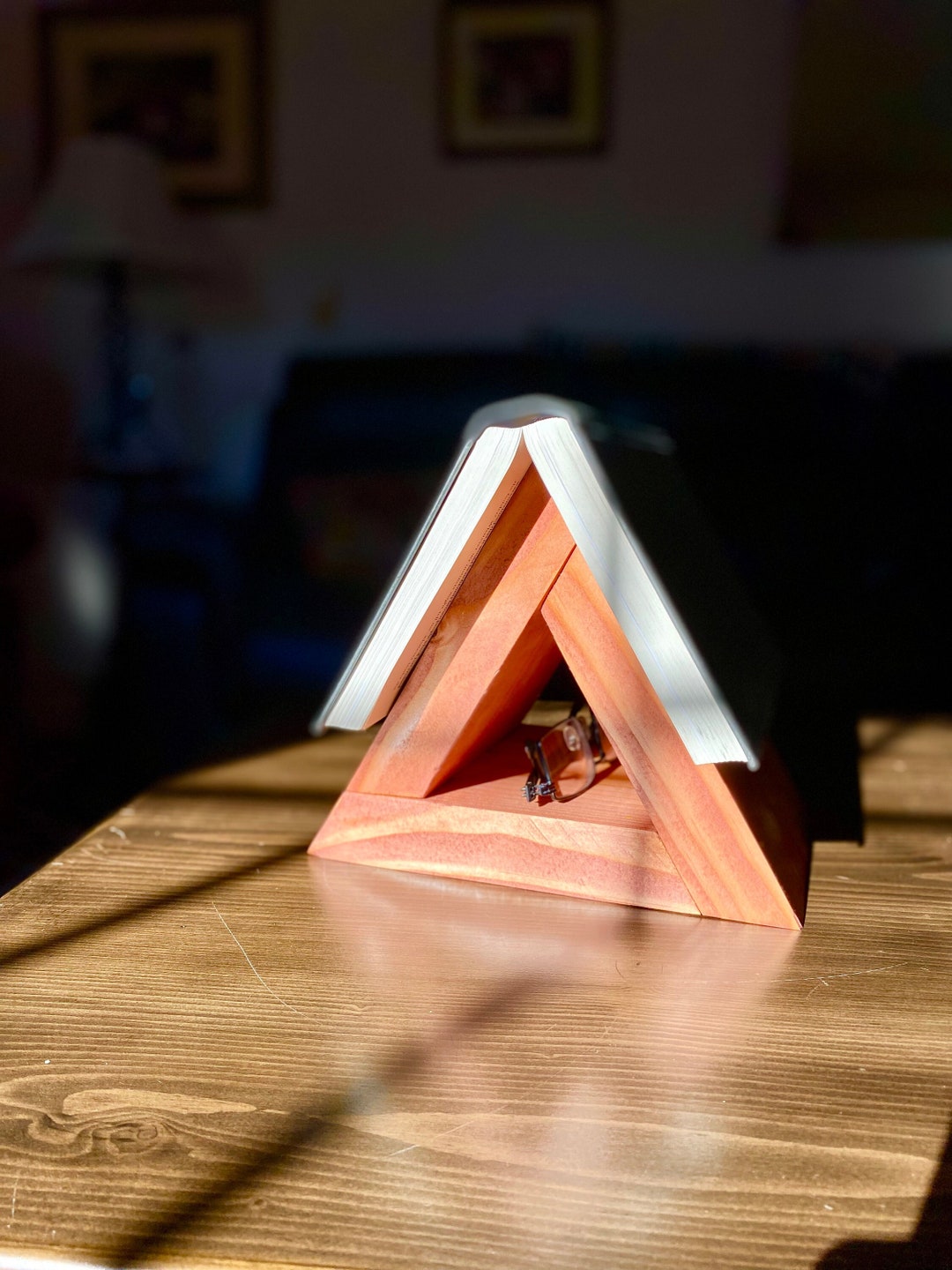 Reading Perch (triangle Book Stand) - Etsy