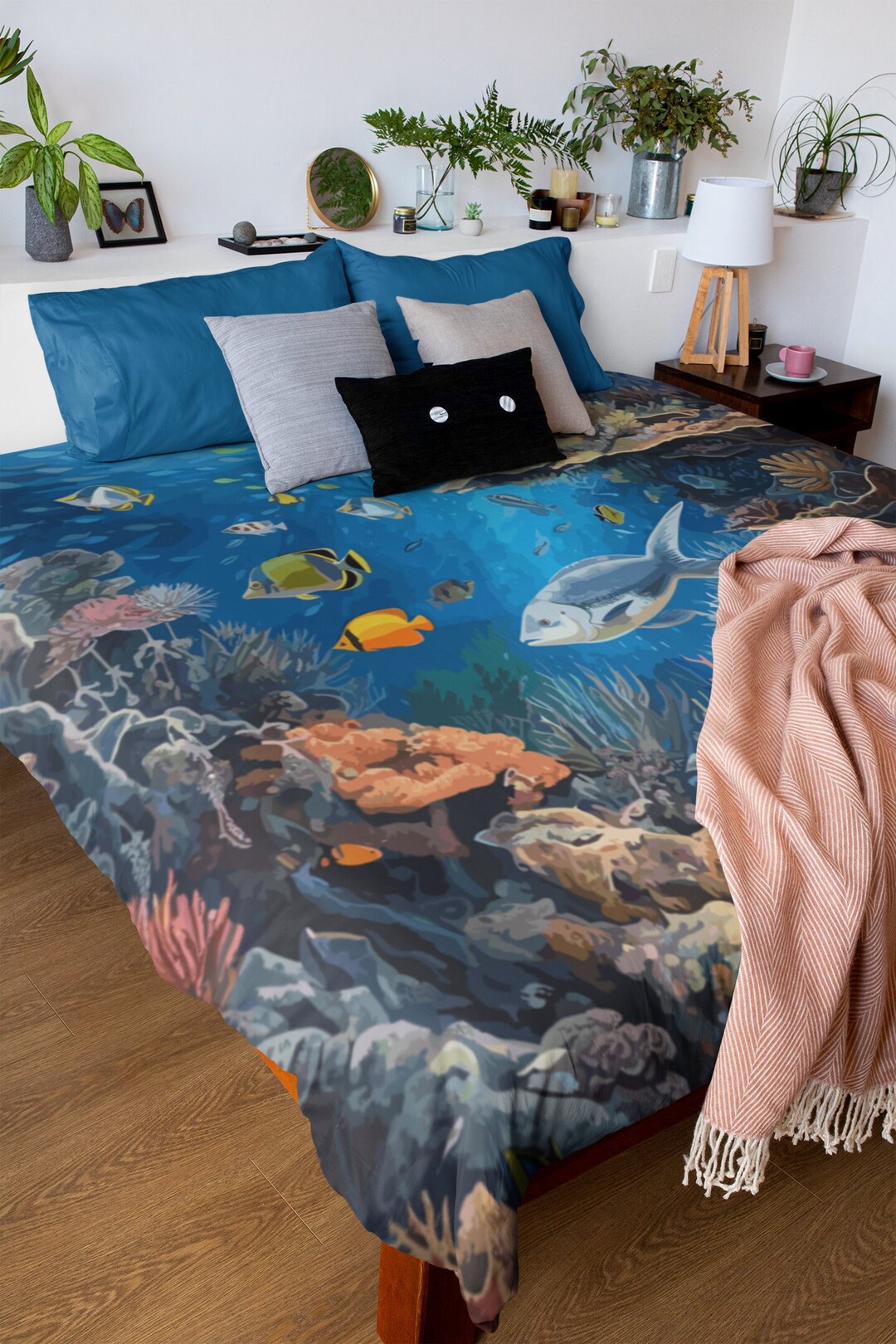 Underwater Reef and Fish Comforter, Cozy Warm Bed Comforter, Bedroom ...