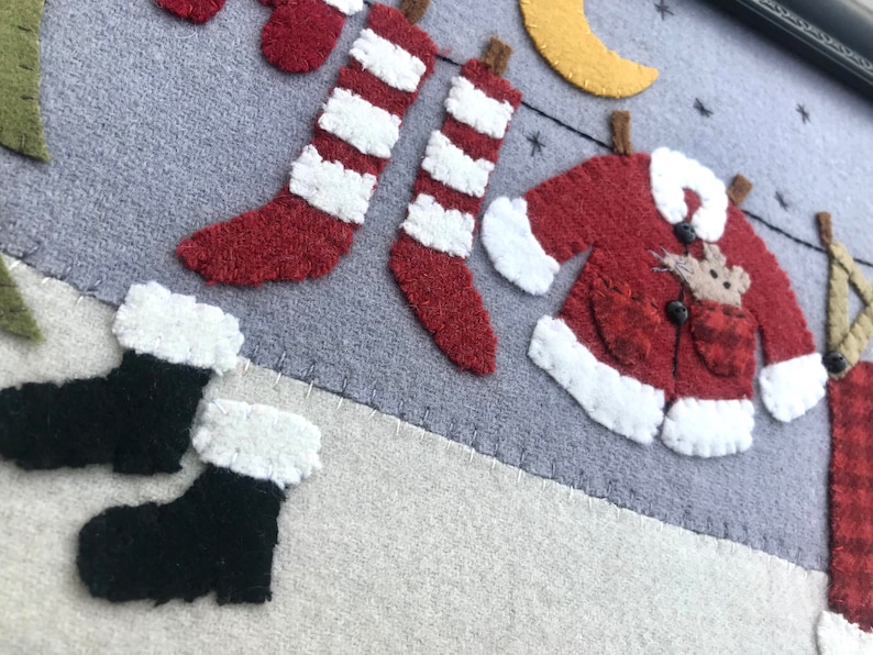 Wool Applique Pattern “winter Woolies” Wall Hanging - Etsy