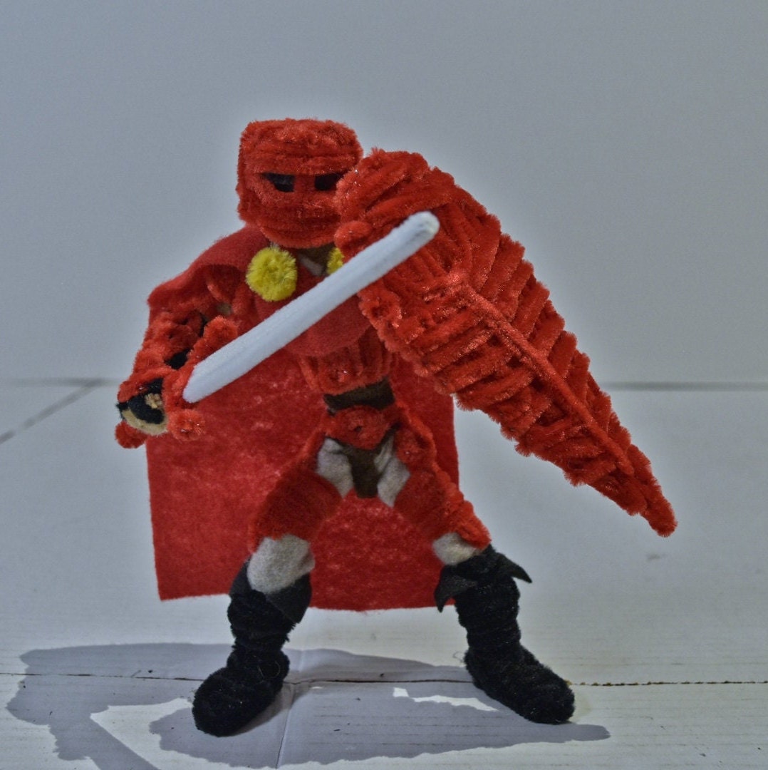 Pipecleaner Action Figure (red Knight) - Etsy