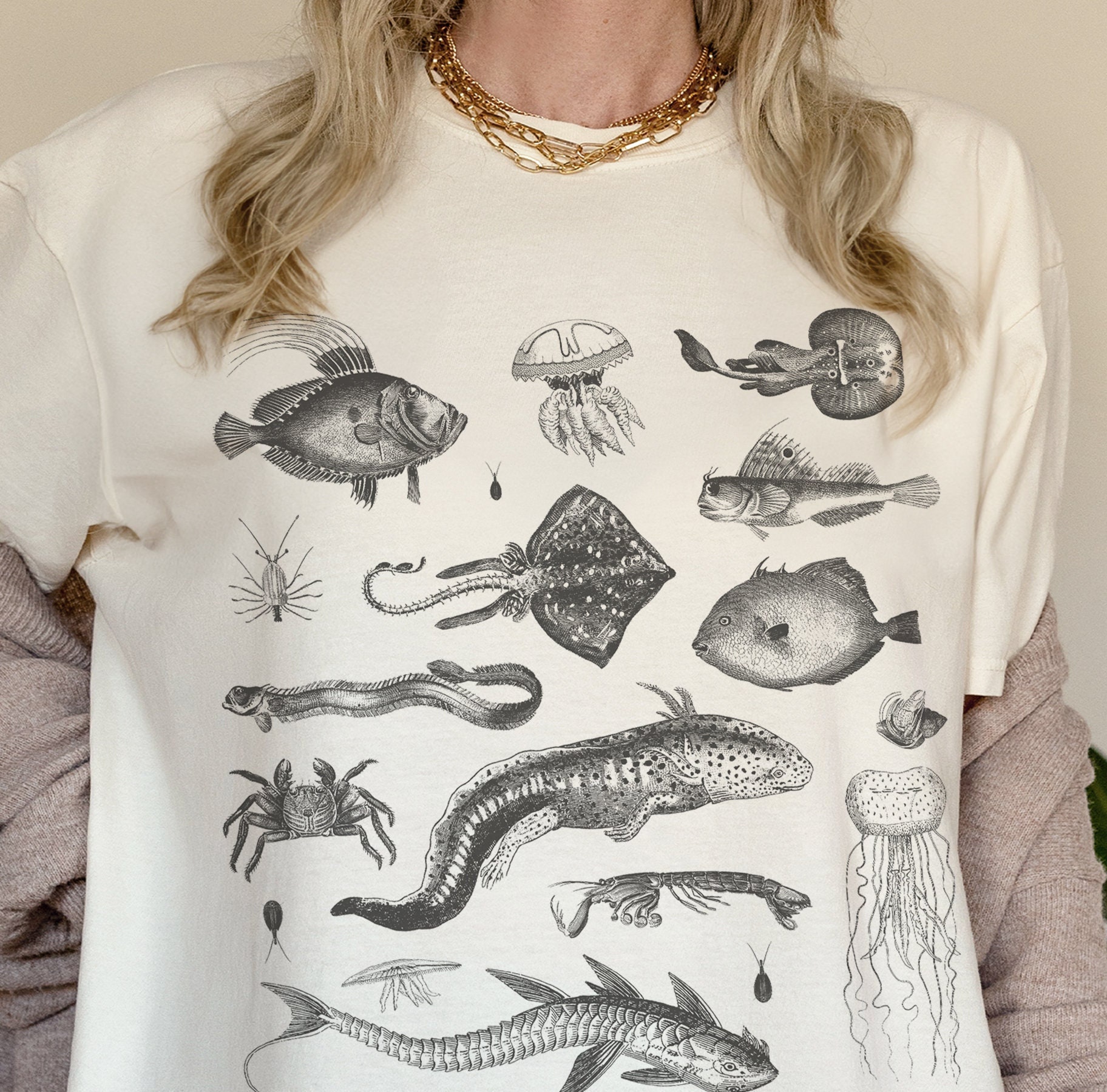 Vintage FISH Tshirt, Marine Life Antique Sea Creature, Seafood Retro ...