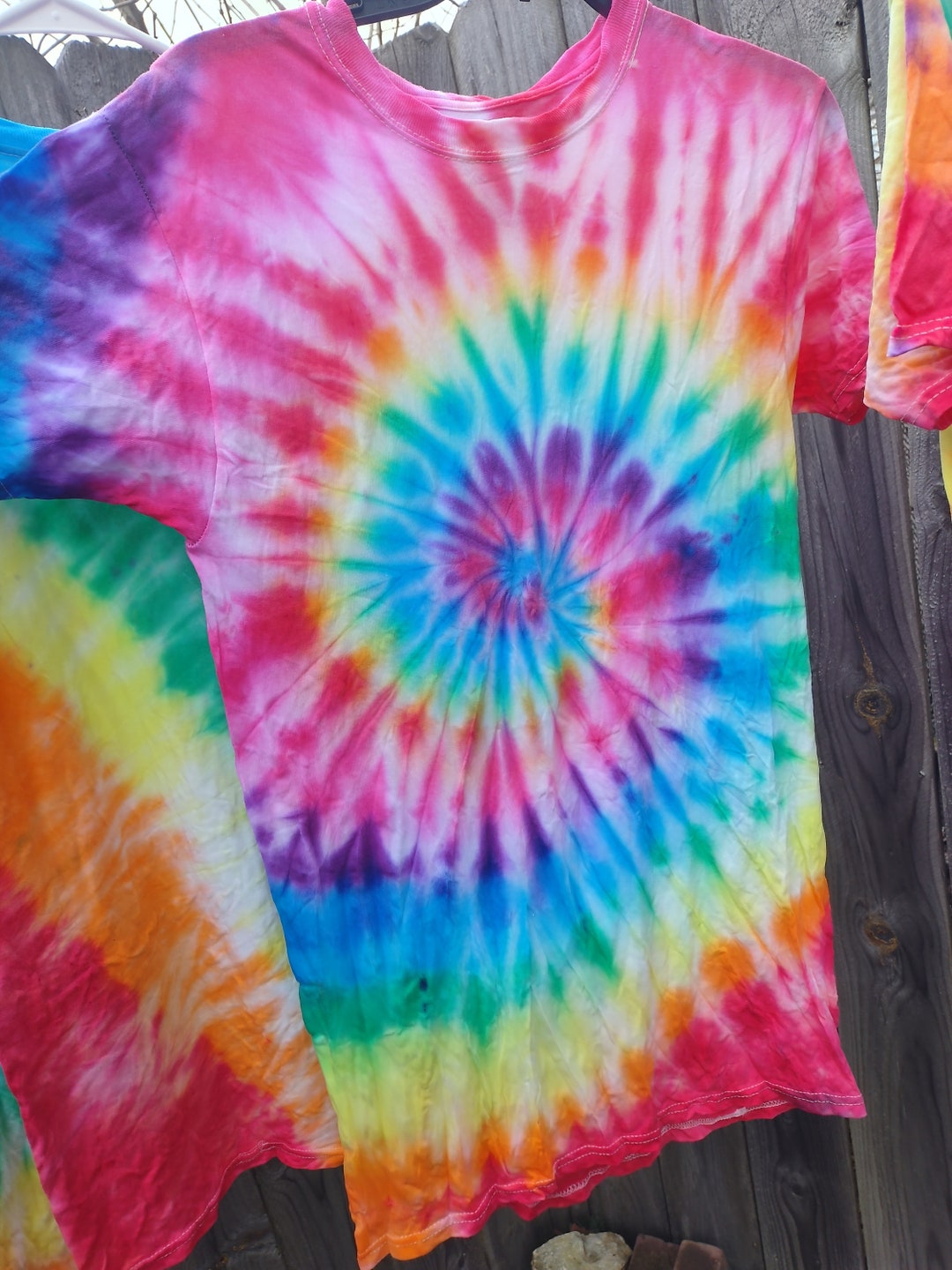 Tye-dye T-shirts - Etsy