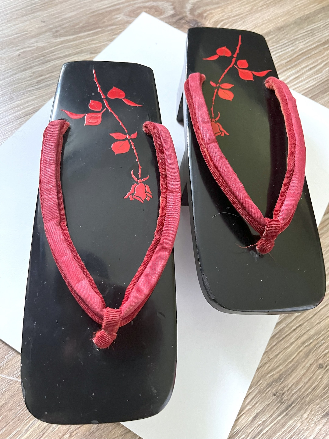 Vintage Japanese Geta Sandal From 1970s. Black Laquered Wood With Red ...