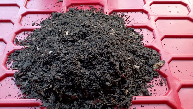 Organic Leaf Compost/topsoil Blend No Manure, No Food Waste, No ...