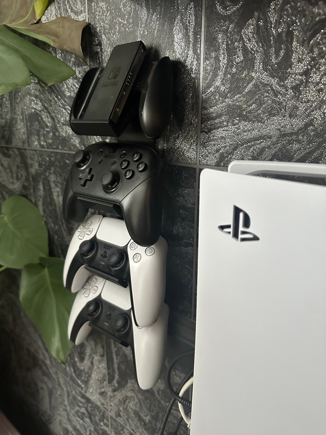 Universal Controller Mount 2 Controllers per Mount 35 Colours ...