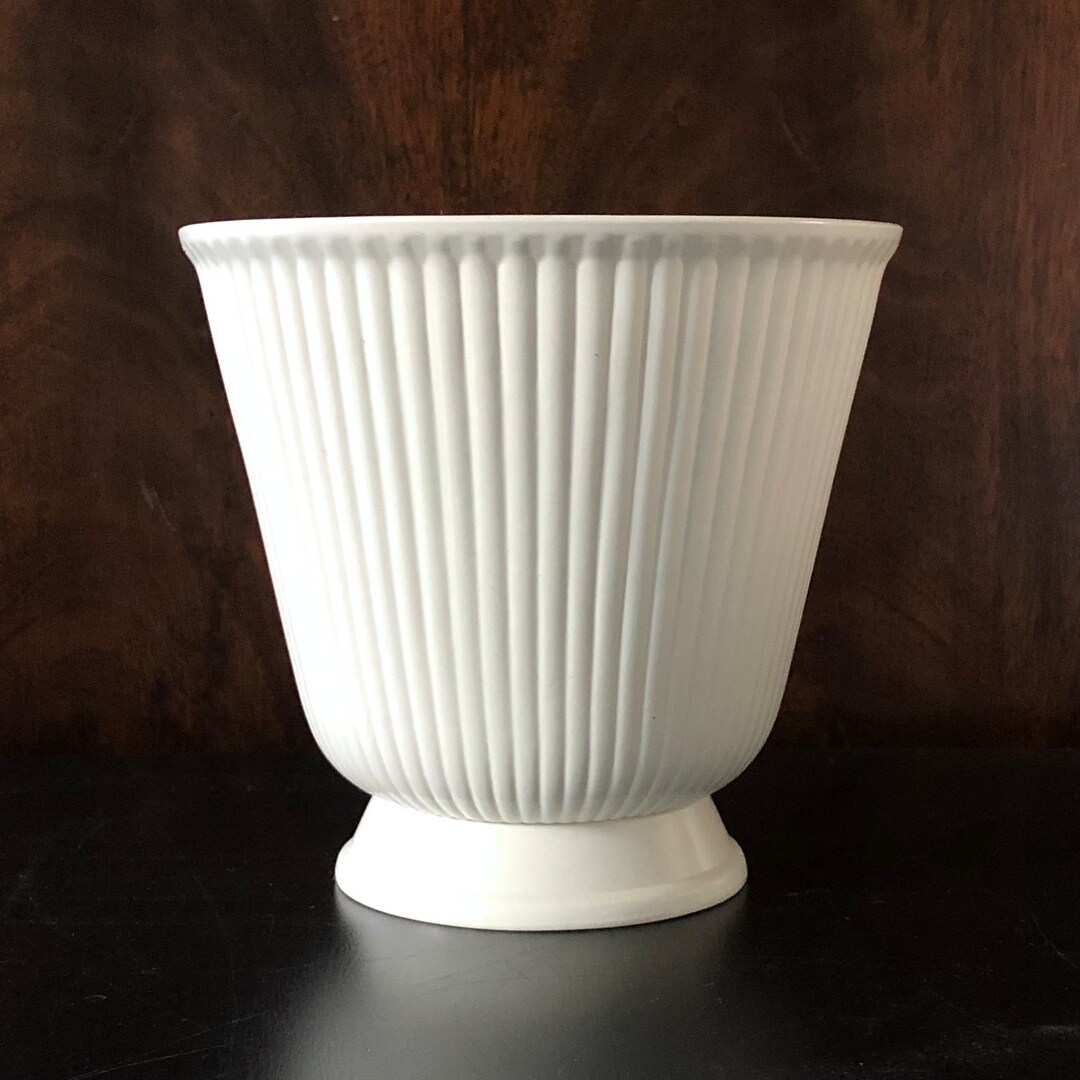 Wedgwood Etruria and Barlaston Planter Pot - Etsy