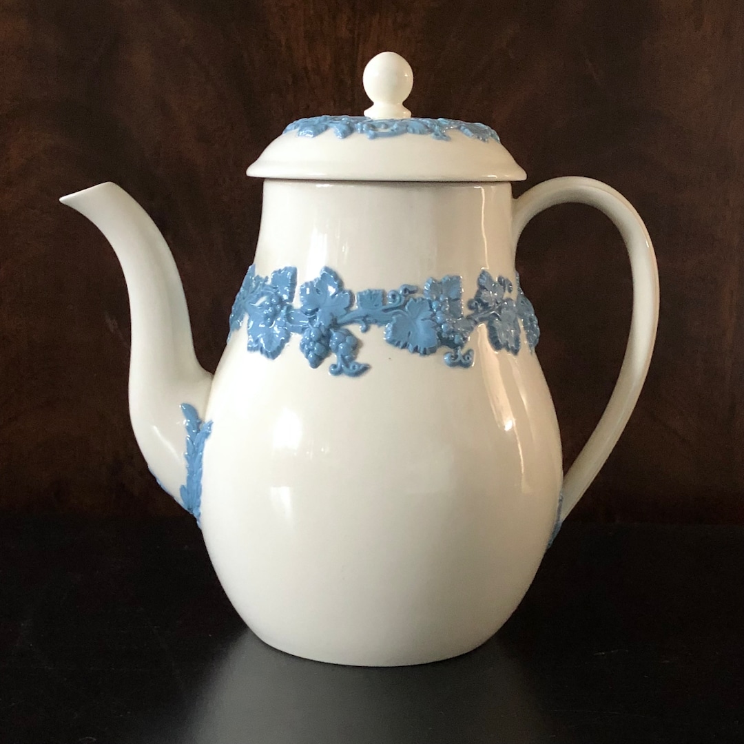 Wedgwood Queensware Embossed Coffee Pot - Etsy Wedgwood Queensware Embossed Coffee Pot - Etsy
