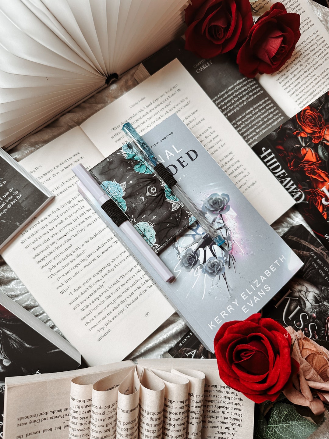 Bat Wing Annotation Tool | Romantasy Annotating Accessories | Annotate ...