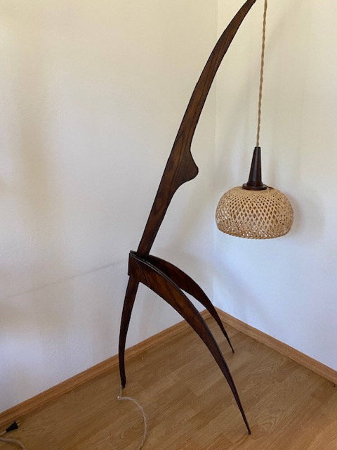 Praying Mantis Handmade Floor Lamp - Etsy