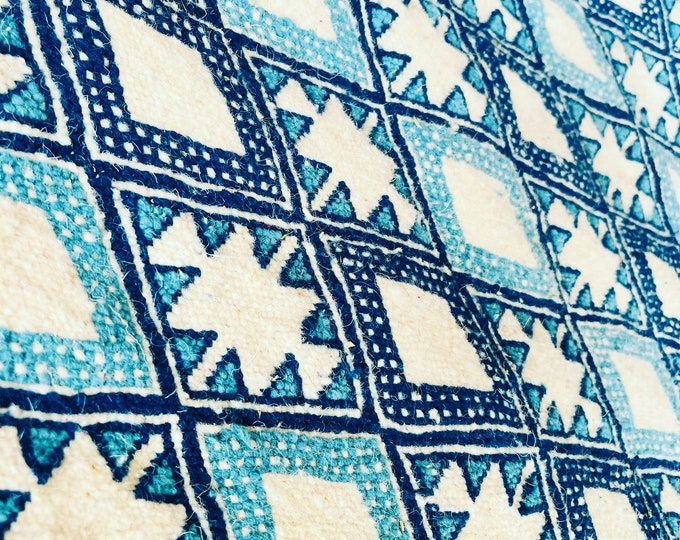 Vintage Tunisian Klim Rug - Etsy