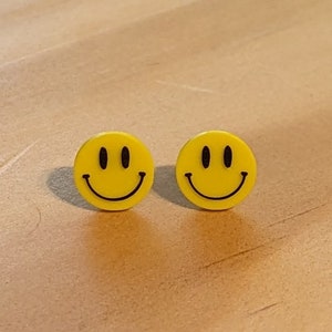 Smiley Face Stud Earrings - Etsy