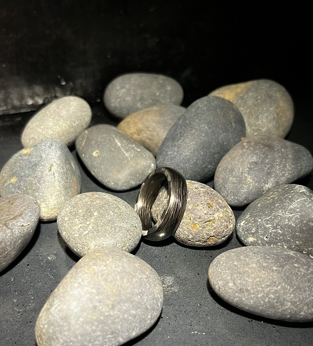 Pure Carbon Fiber Ring Handmade Aerospace Grade Minimalist - Etsy