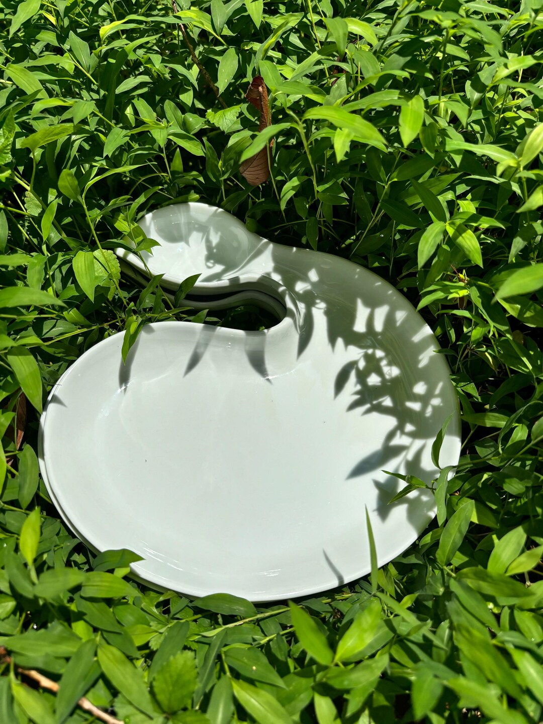 2 Italian Ceramic Hand Made Plates. Unique Swan Shaped White Medium ...