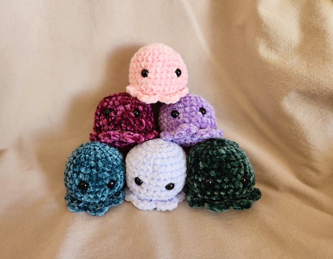 Mini Crochet Octopus, Amigurumi Octopus Plushie, Stuffed Mini Octo - Etsy