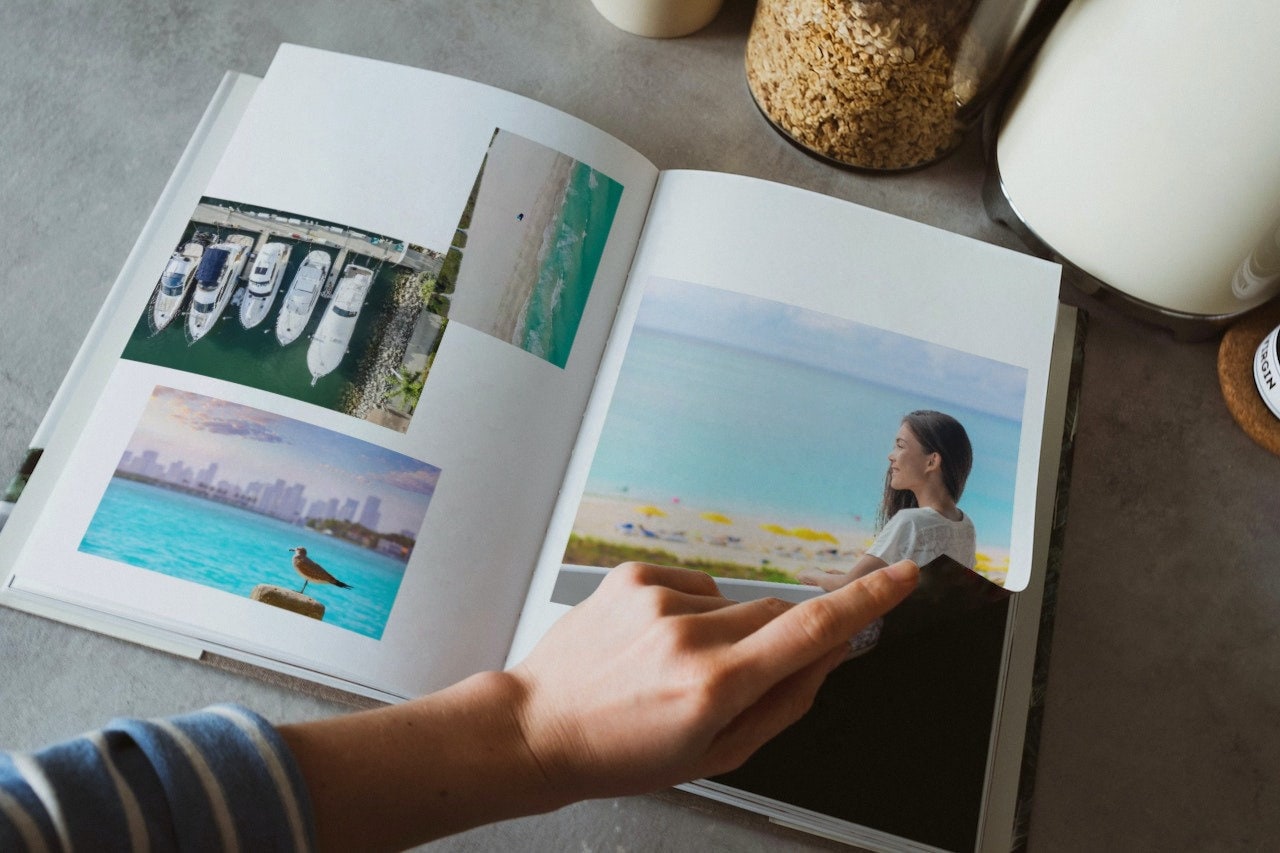 Designer Travel Photo Album Template, Decorative Custom Coffee Table ...