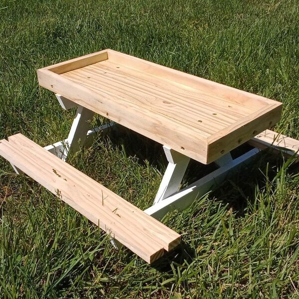 Chicknic Table - Etsy