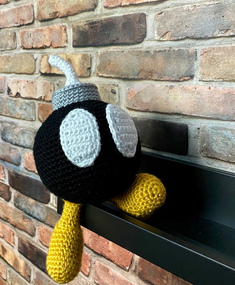 Bob-omb Amigurumi Pattern Super Mario Bros Amigurumi Bob-omb - Etsy