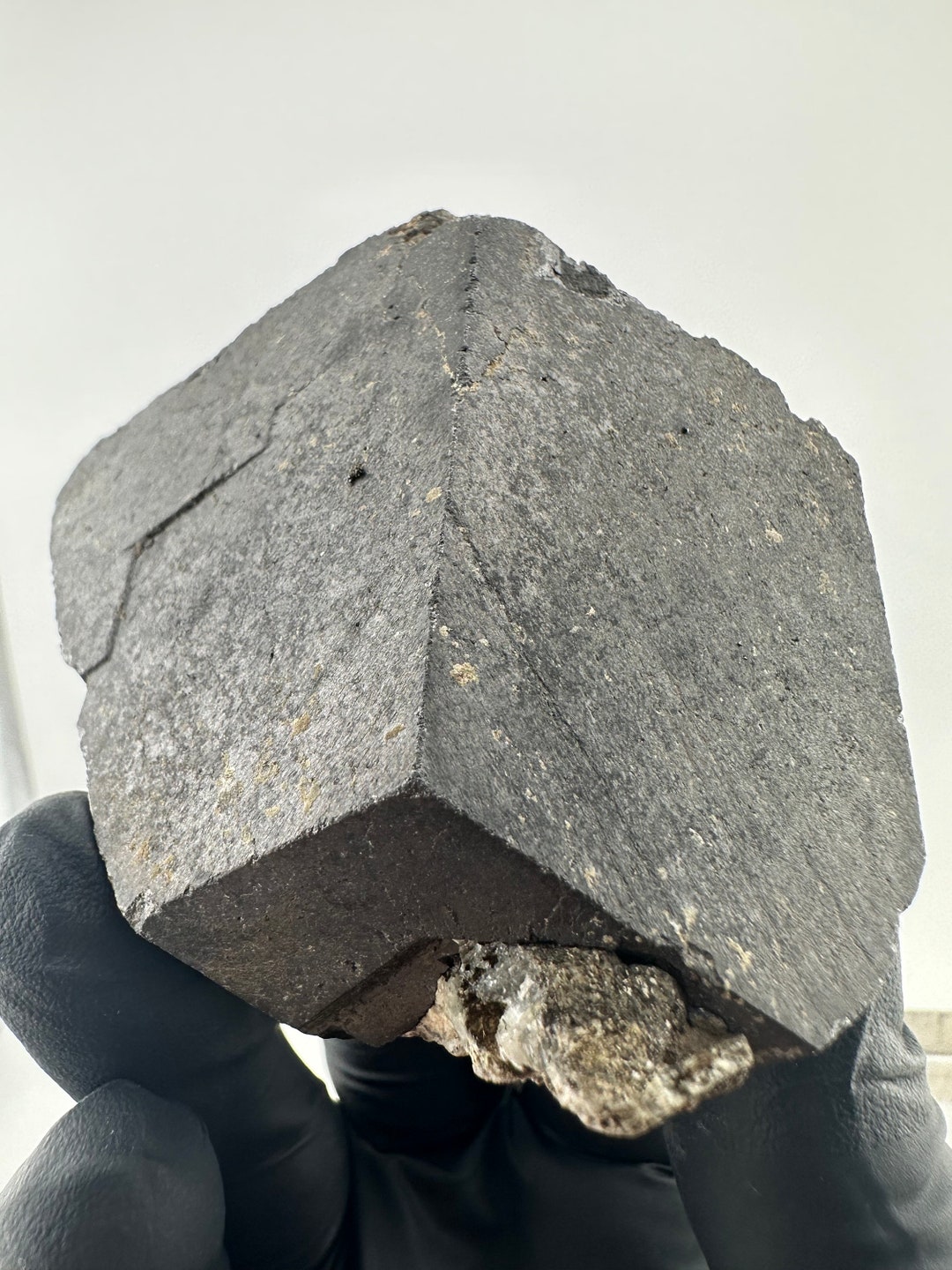 Museum Grade Rhombic Dodecahedral Magnetite Specimens Huanggangliang ...