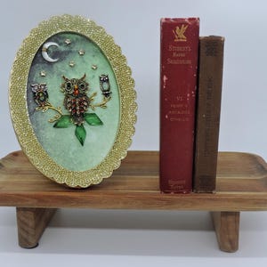 Handmade Jeweled Owl Picture in Gold Oval Frame (5x7 Inch) - Etsy