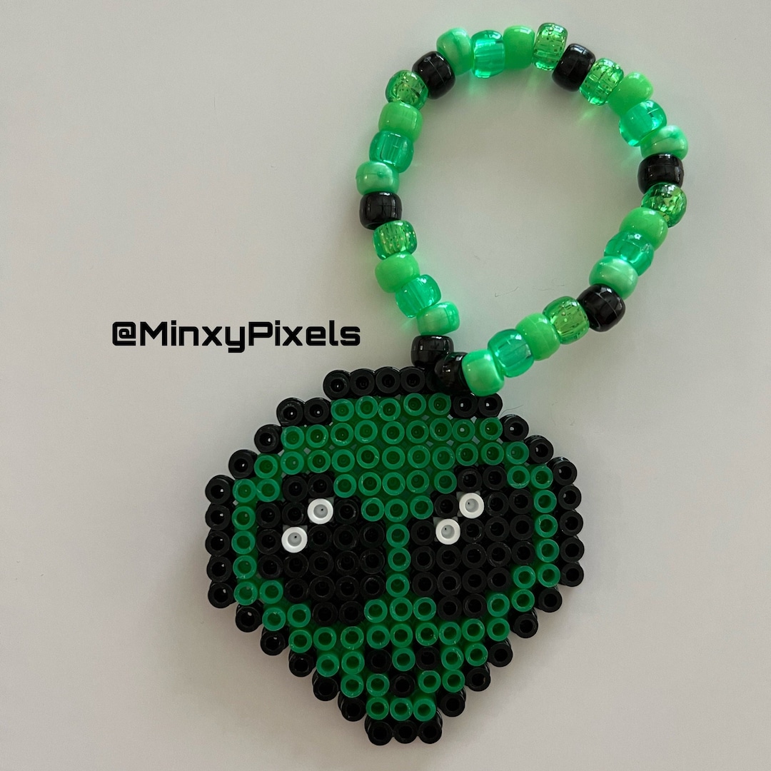 Alien Raver Kandi Perler Bracelet - Kawaii UFO Extraterrestrial Space ...