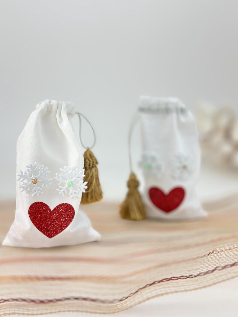Christmas Mini Gift Bags Linen Jewelry Stringbags White Pouches Jewelry ...