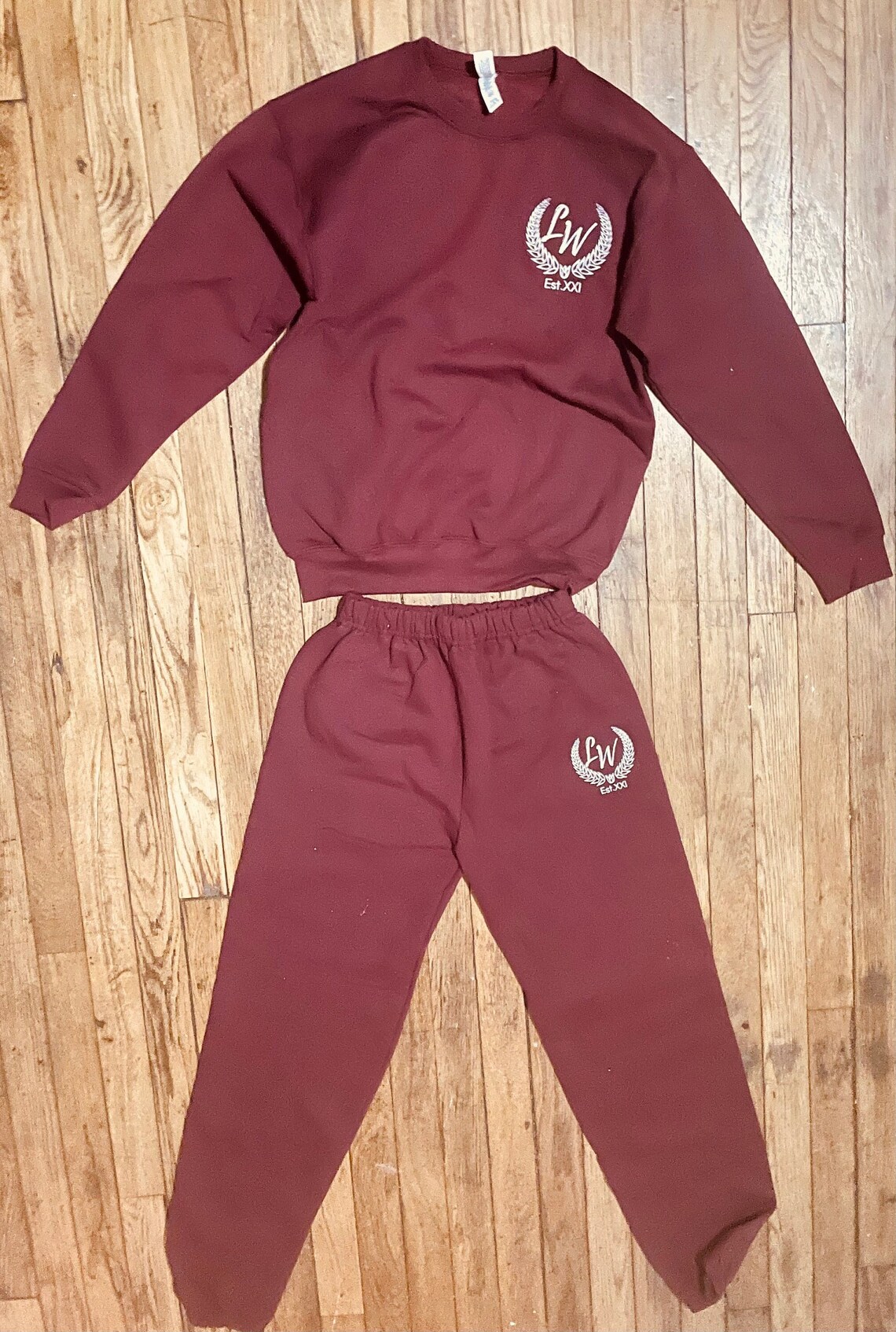 Lost Wolf Sweat Fit - Etsy