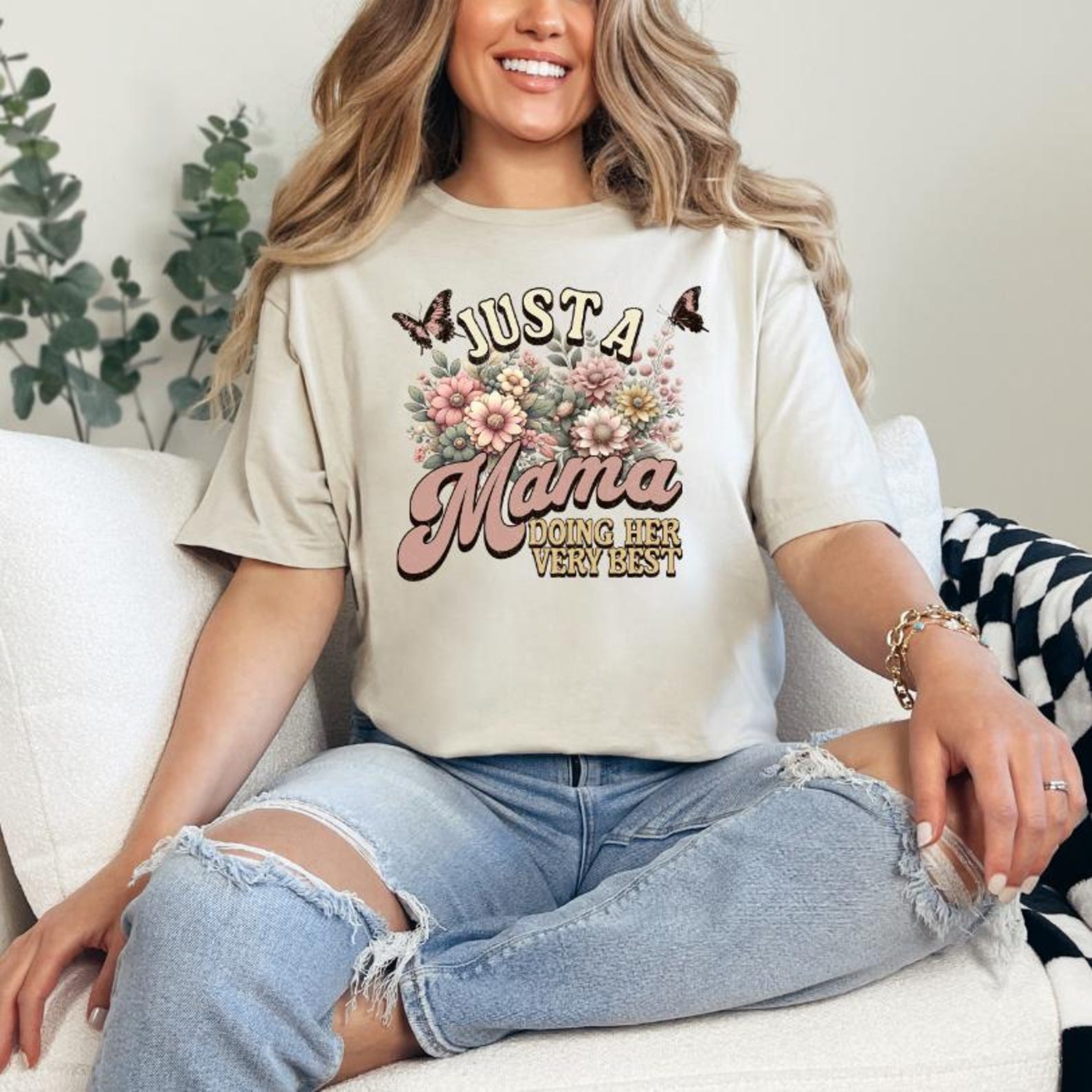Just a Mama Doing Her Very Best - Etsy