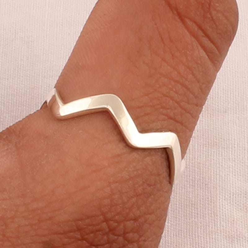 Zig Zag Ring - Etsy