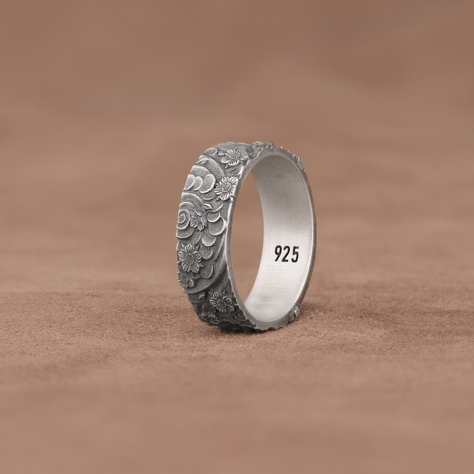 Floating Flowers Oxidized Dainty Ring, Elegant Wedding and Promise Band ...