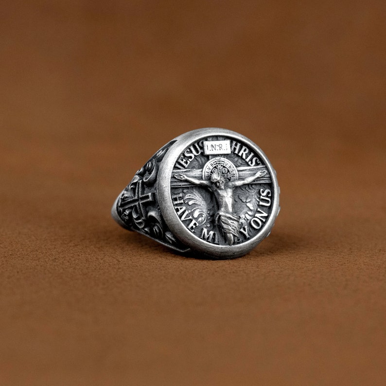 Jesus Christ Ring, Catholic Cross Signet Silver Ring, Oxidized Silver ...