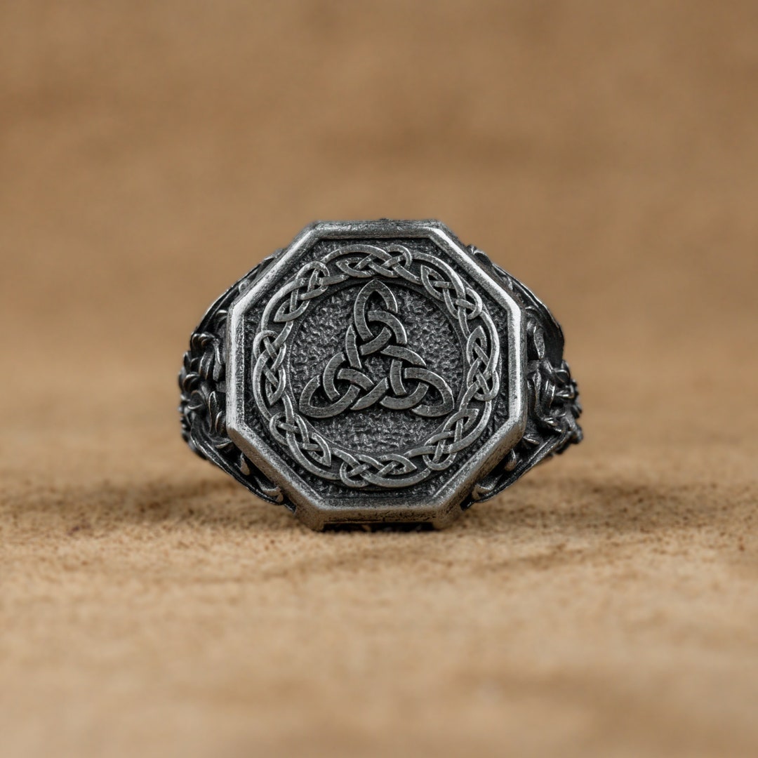 Engraved Celtic Knot Silver Men Ring, Unique Men Signet Ring, the ...