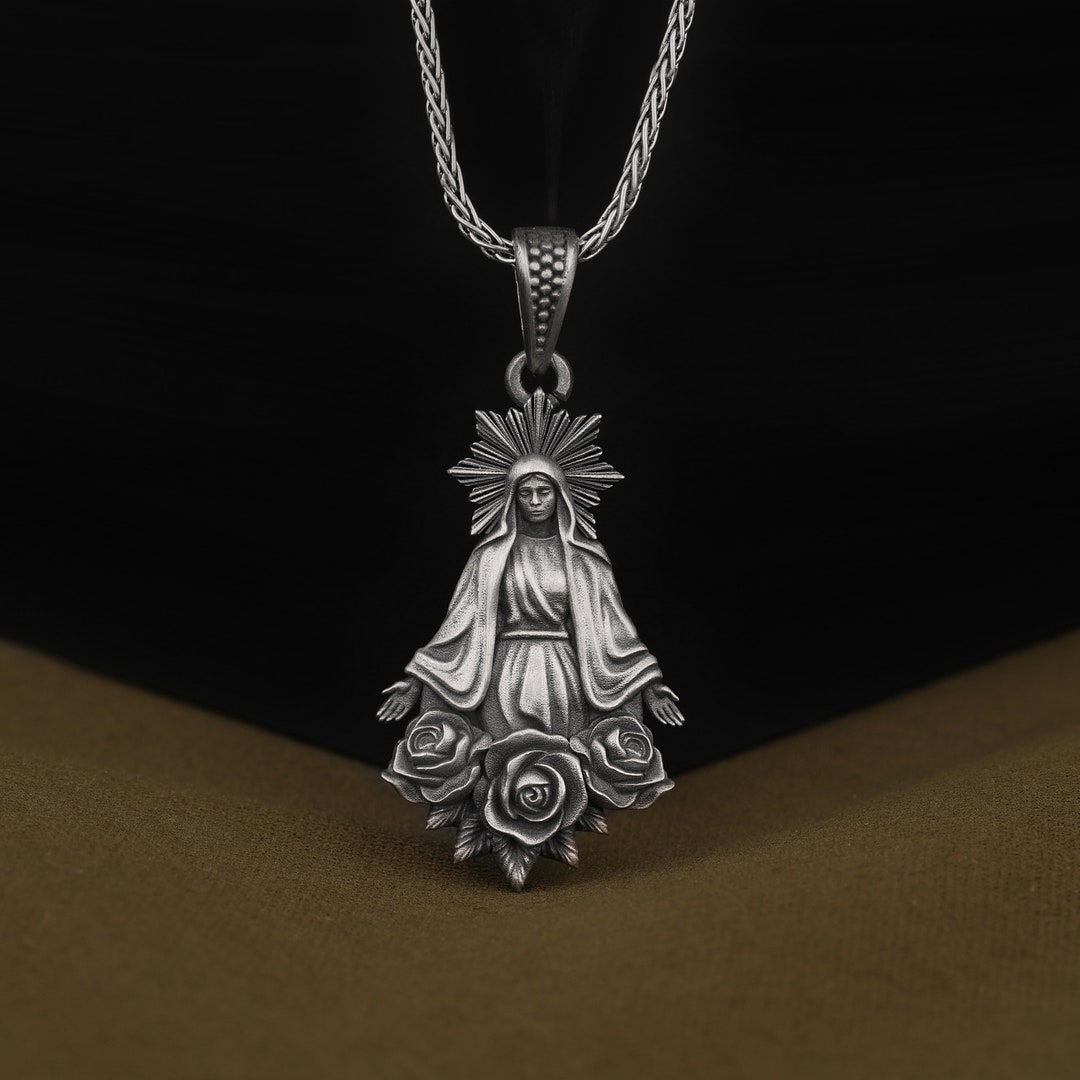 Aphrodite Necklace, 3D Venus Pendant, Sculpture Necklace, Goddess of ...