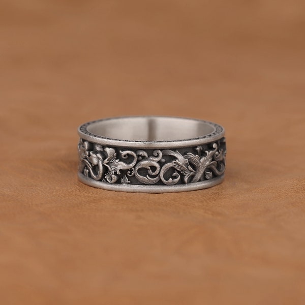 Mens Ivy Engraved Ring - Etsy