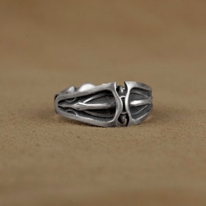 Shield Men Ring, Modern Shield Silver Ring, Engraved 925 Silver Wedding ...