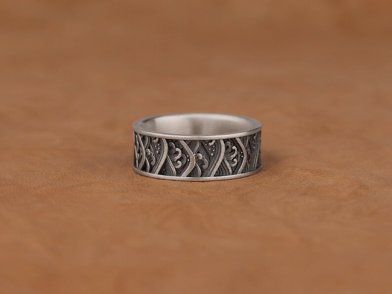 Japanese the Great Wave of Kanagava Engraved Promise Rings for - Etsy