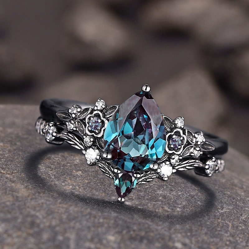 Witchy Engagement Ring - Etsy