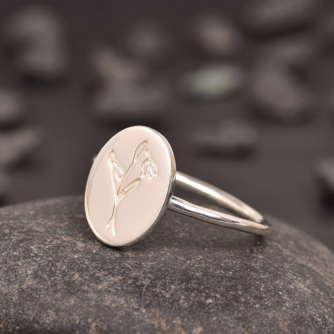 Birth Flower Ring,personalized Flower Rings,floral Signet Ring,flower ...