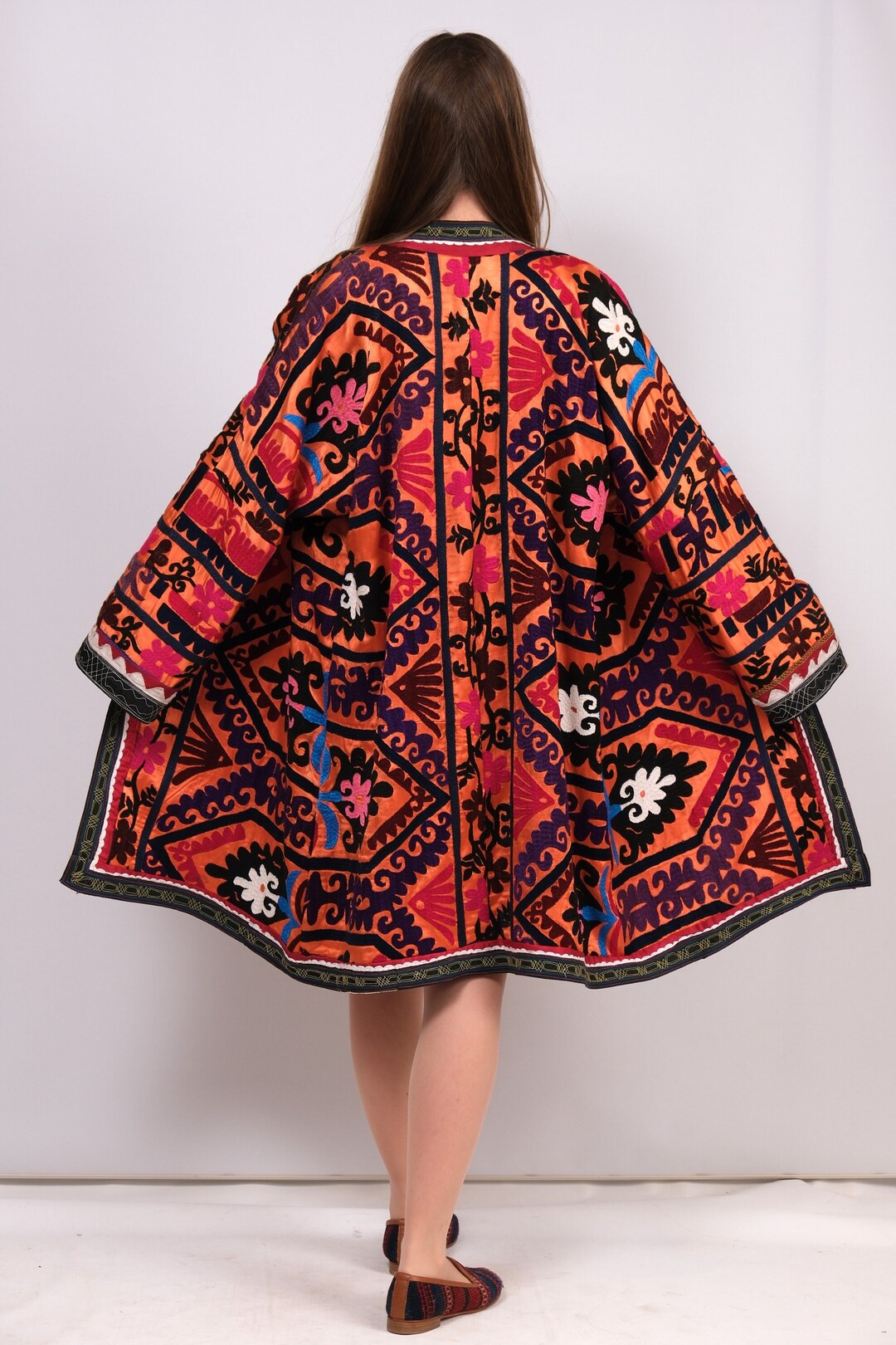 Silk Suzani Kaftan Coat, Needle Pricking Technique, Vintage Jacket - Etsy
