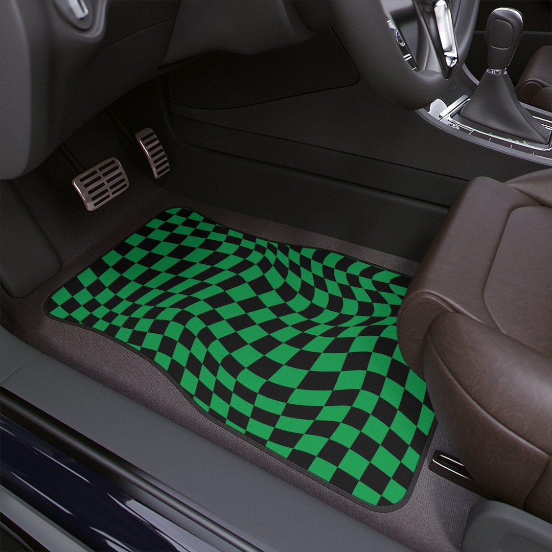 Green mat for car store