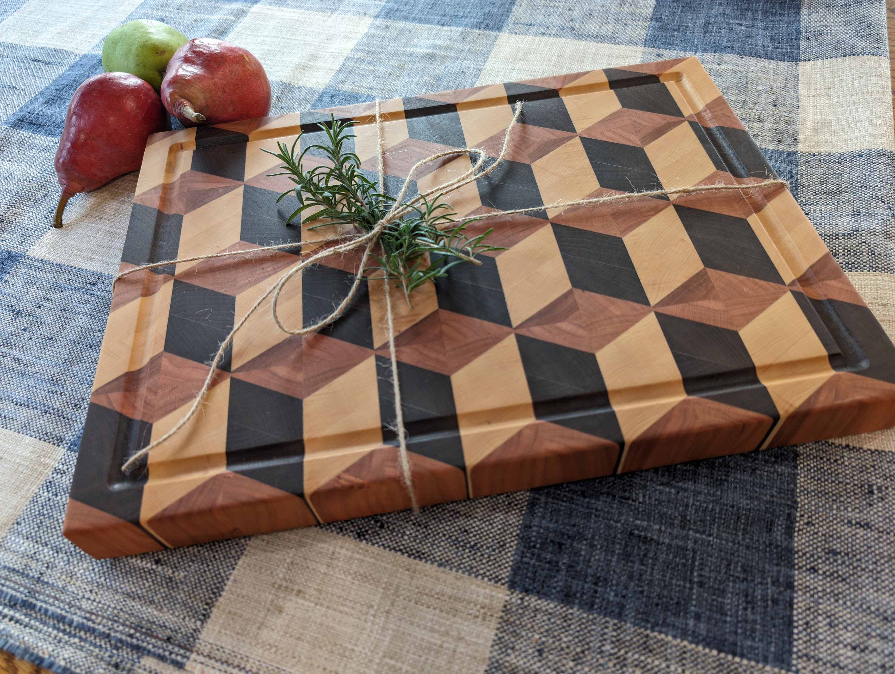 3D Cube Cutting Board - Etsy