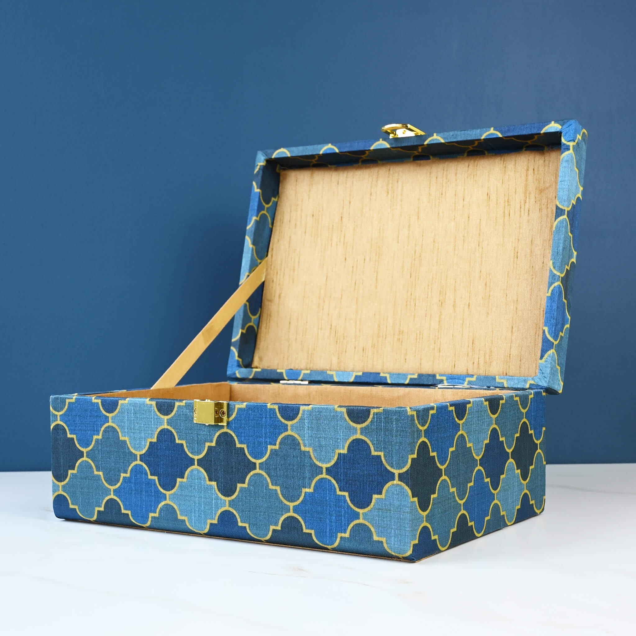 Large Jewellery Trinket Box With Silk - Etsy UK