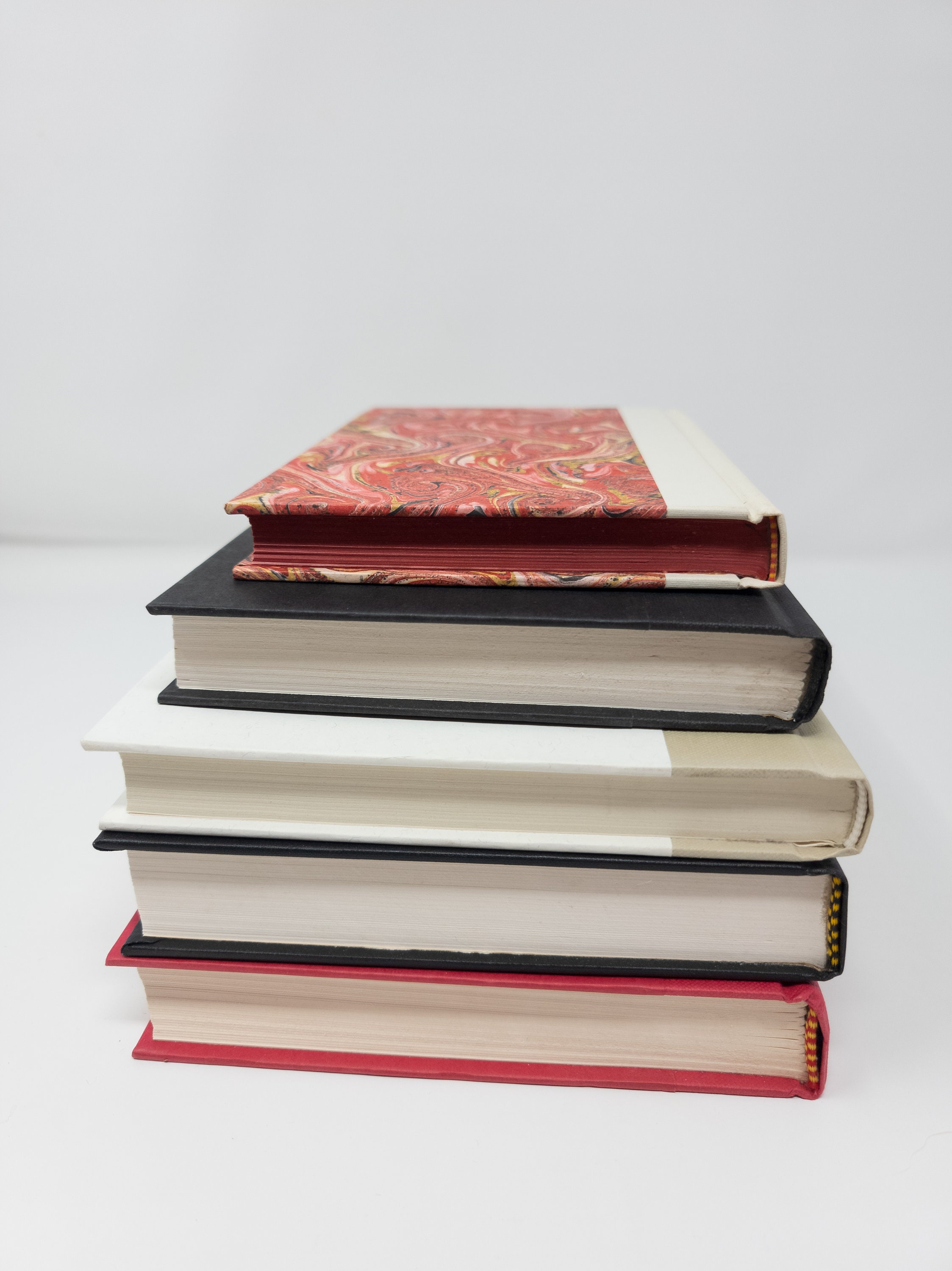 Red and Black Books set of 5 Hardcover Black Books, Black Bookshelf ...