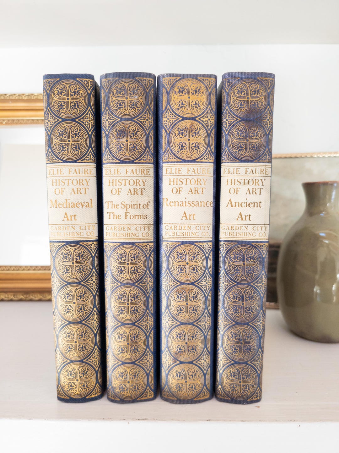 The History of Art Books set of 4 Book Shelf Decor, Gold Books, Dark ...