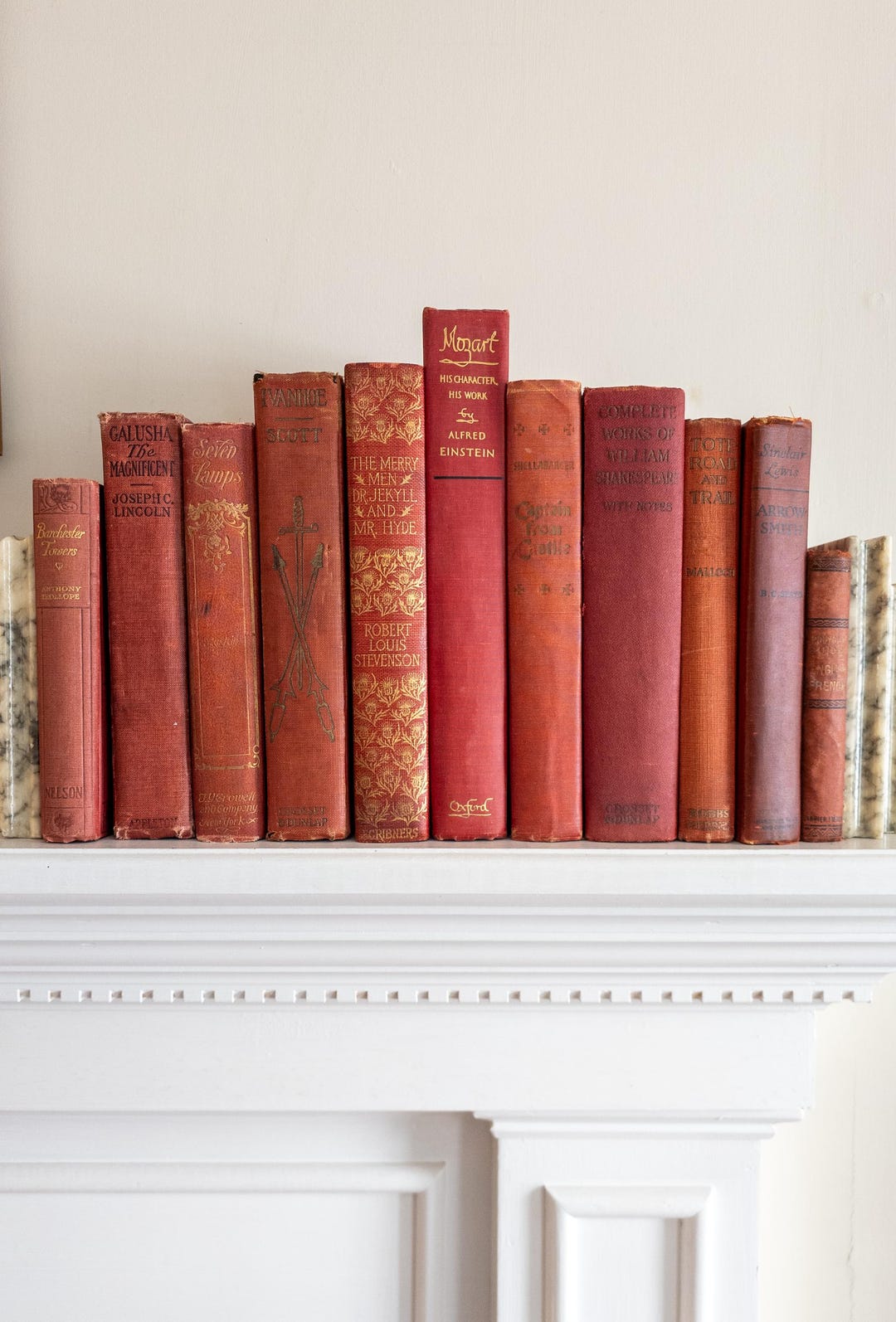 Vintage Faded & Worn Hardcover Books (set of 11)- Light Red - Etsy