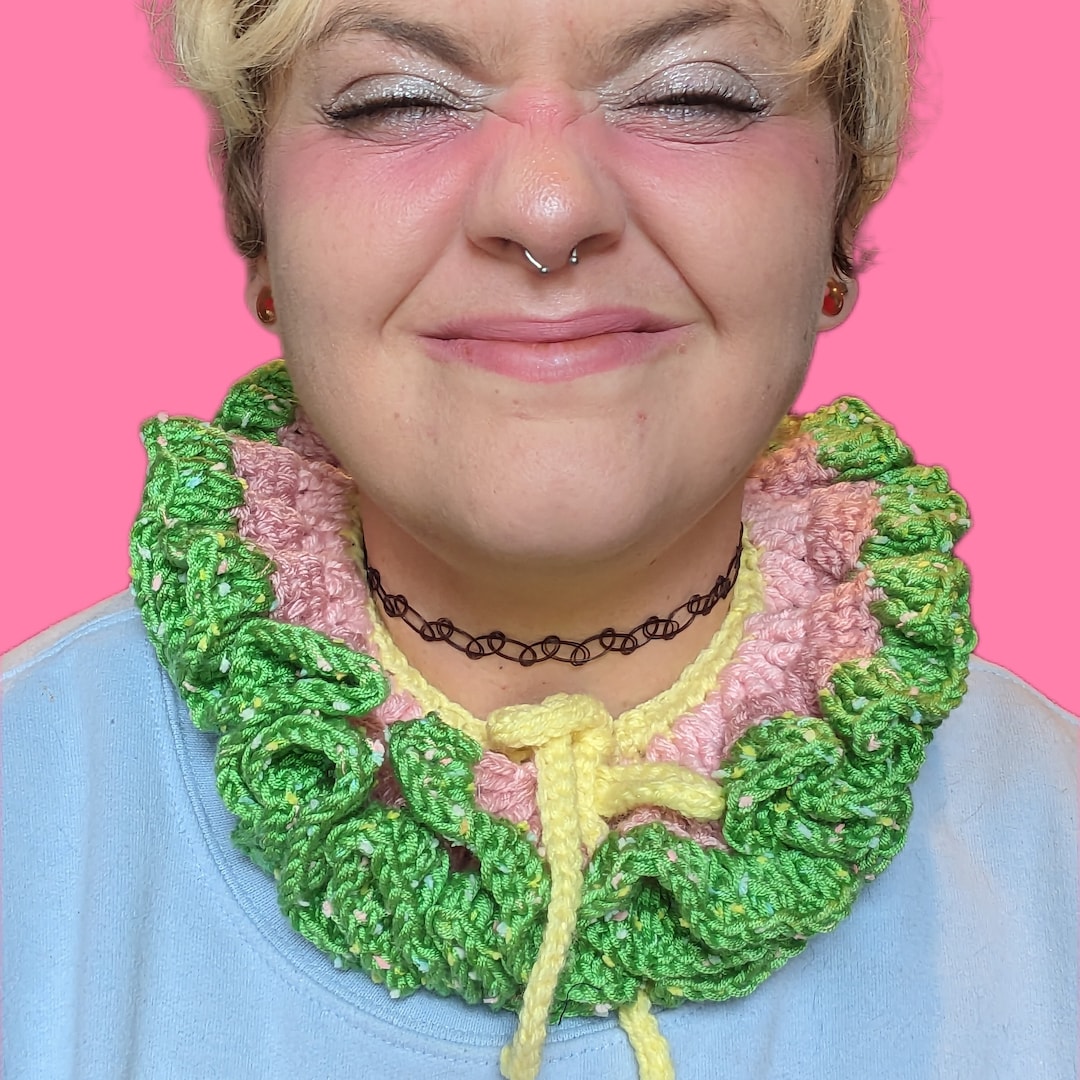 Ruffly Pastel Pink, Yellow and Green Garden Flowers Clown Collar/ruff ...