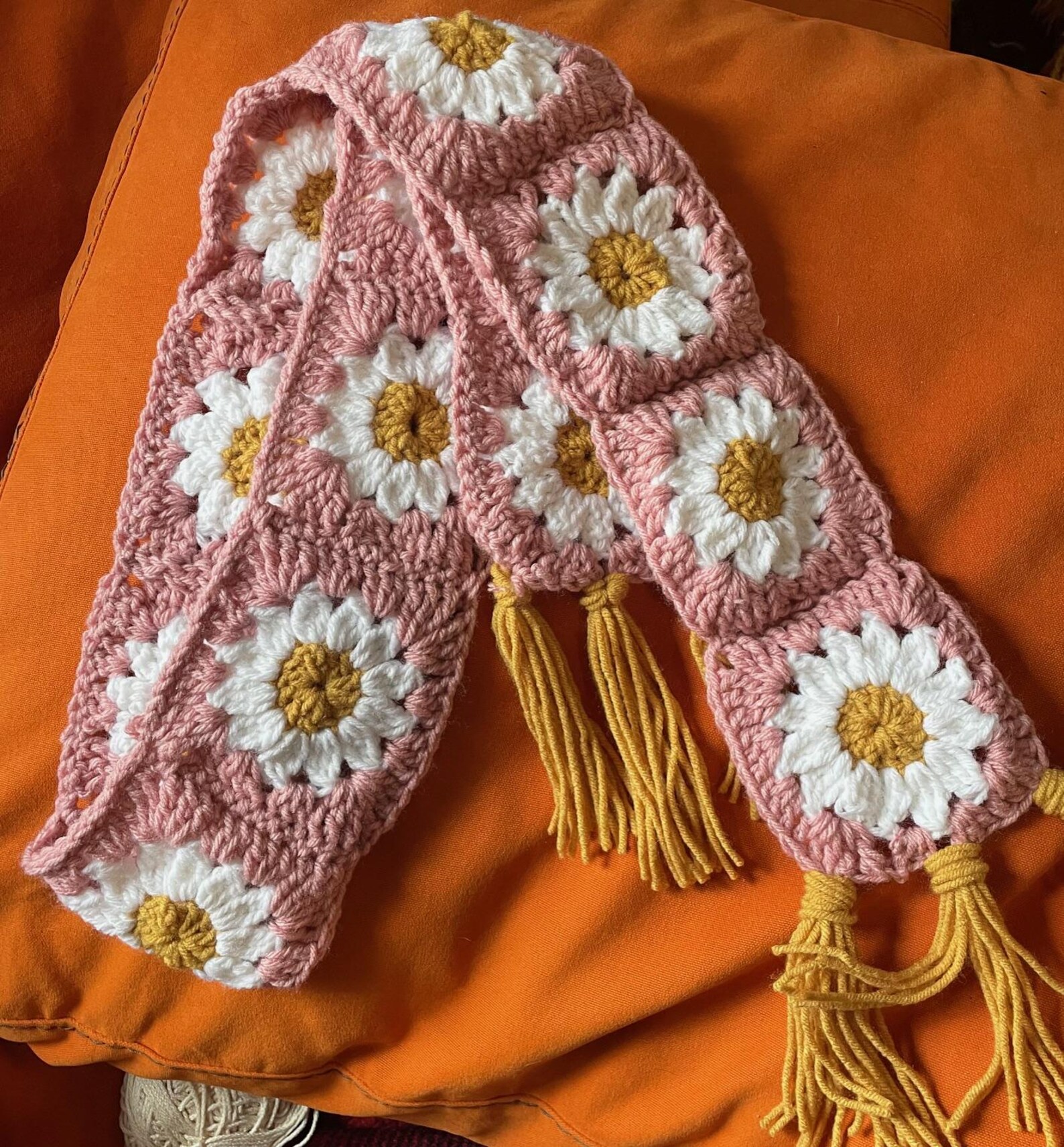White Daisey Granny Square Pink Handmade Scarf - Etsy