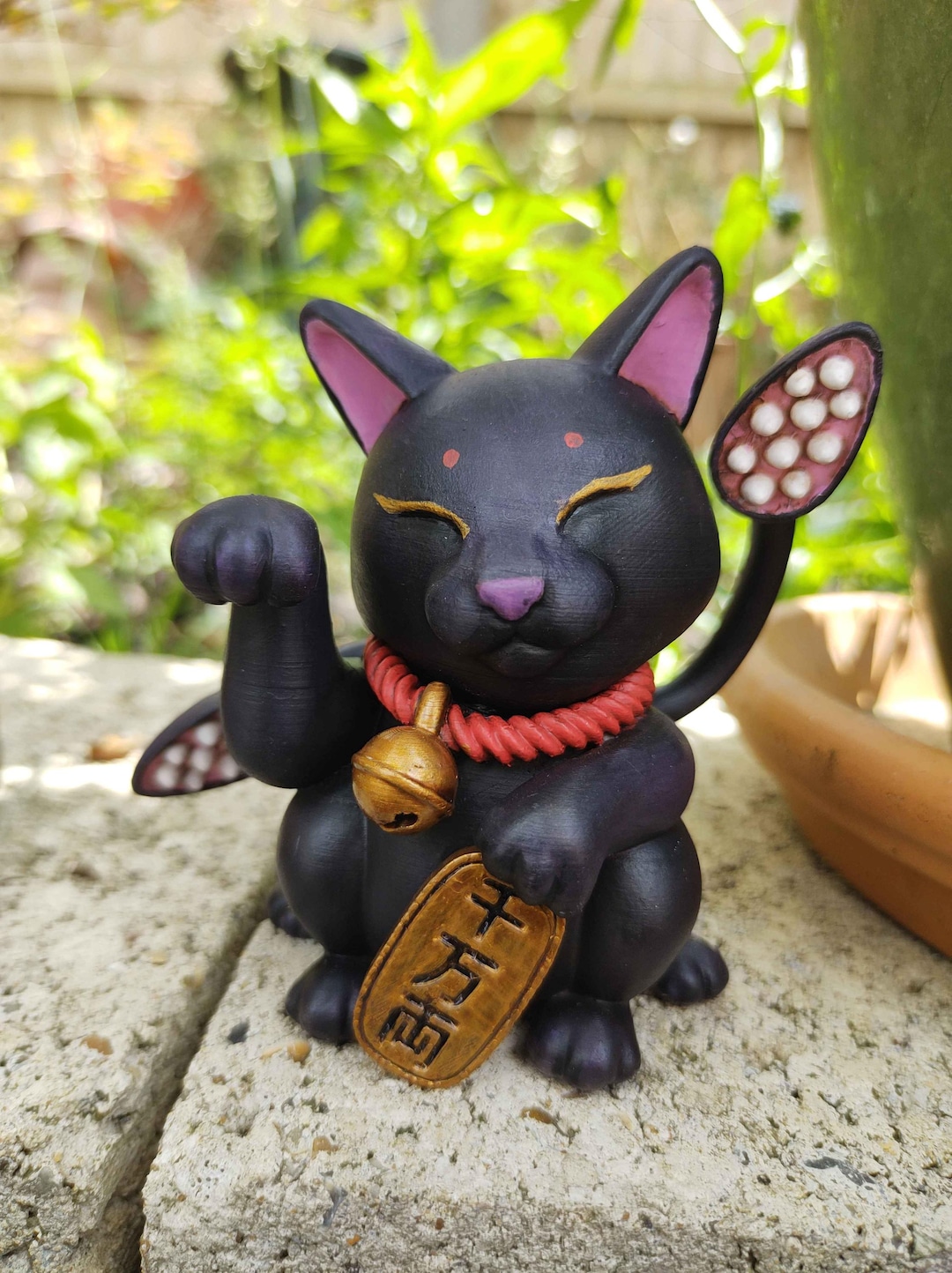 Displacer Beast Lucky Cat Figurine | Handpainted Geeky Home Decor - Etsy