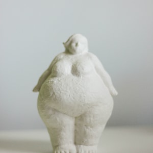 Abstract Concrete Woman Statue: Nordic Curvy Girl Desk Decor - Etsy